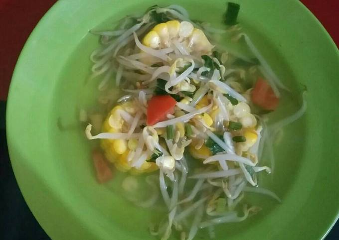 Resep Sayur rebus sederhana enak (jagung+tauge) oleh kharinandri - Cookpad