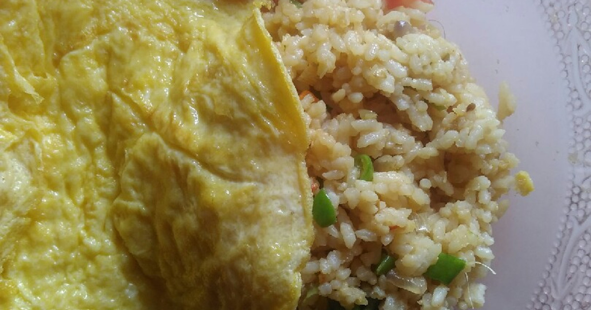 Resep Omurice (Nasi Goreng Omelet) oleh Saputri Barlian - Cookpad