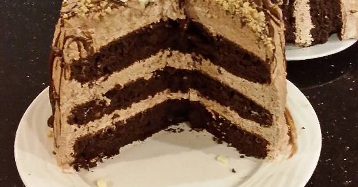 Chocolate Layer Cake With Whipped Hazelnut Cream Filling And Frosting ...