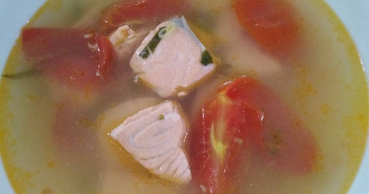 Resep Sup Salmon Segar oleh Vatma Rany - Cookpad