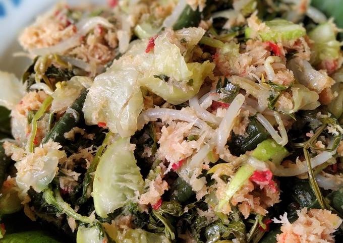 Resep Urab / Gudangan oleh Pawon Bunda Dinda - Cookpad