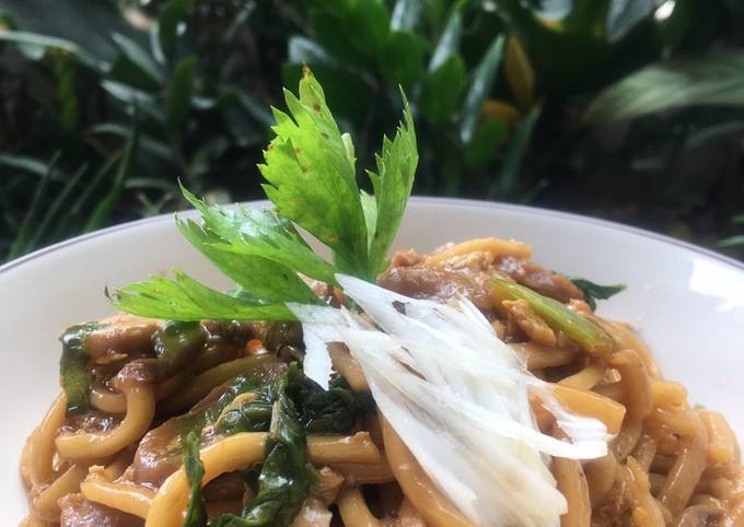 Resep Mee Hokkian Goreng oleh febiola ratna dewi - Cookpad