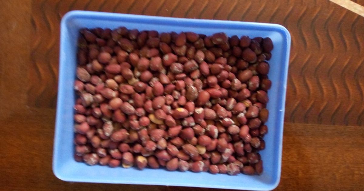 Roasted Ground Nuts In A Salted Pan Recipe by Joy Maina_Bahati Chao ...