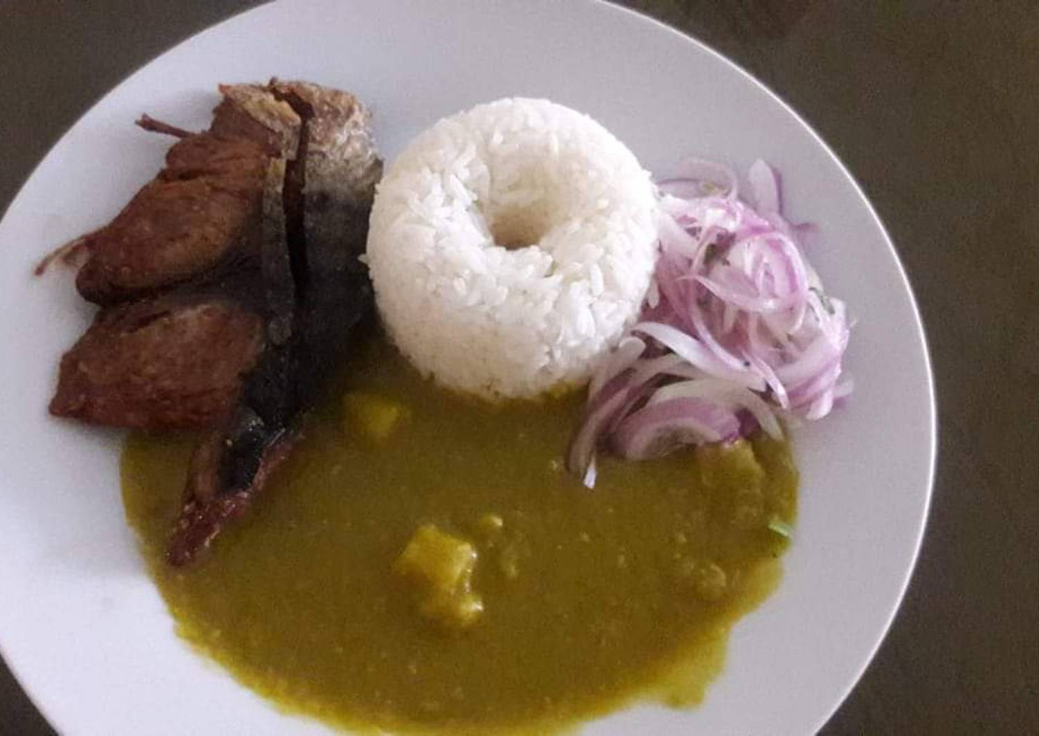 Arverjitas con pescado frito🐟 Receta de Doris Jaime- Cookpad