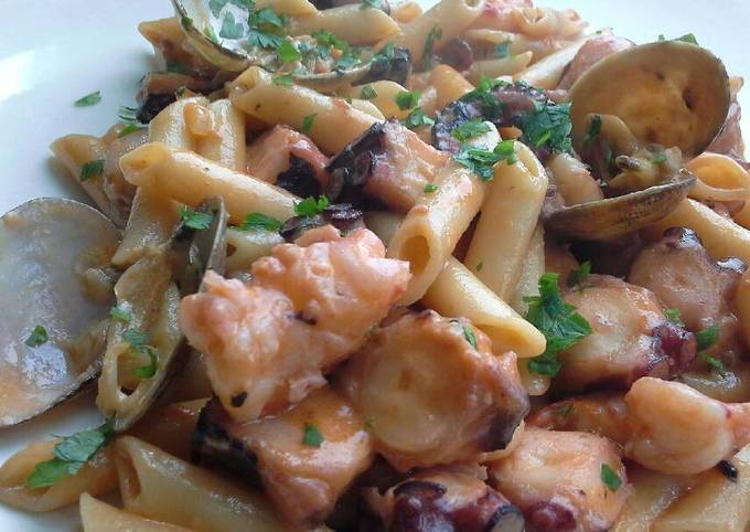 Pasta frutti di mare a mi estilo Receta de Rebe- Cookpad