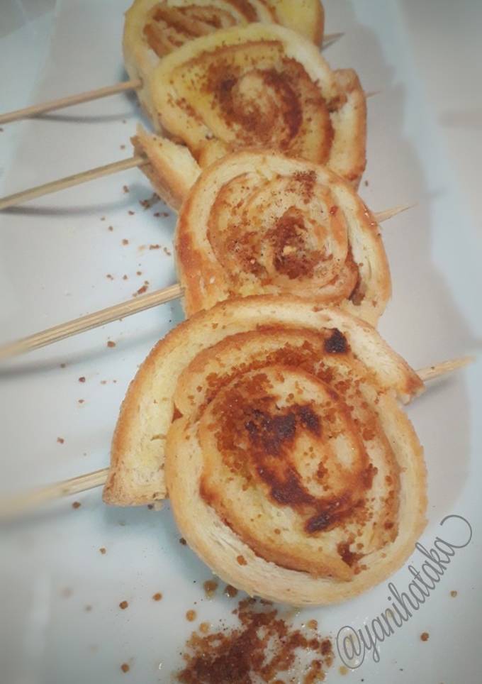 Resep Cinnamon Pinggiran Roti Tawar (21) oleh Yani Susilowati - Cookpad