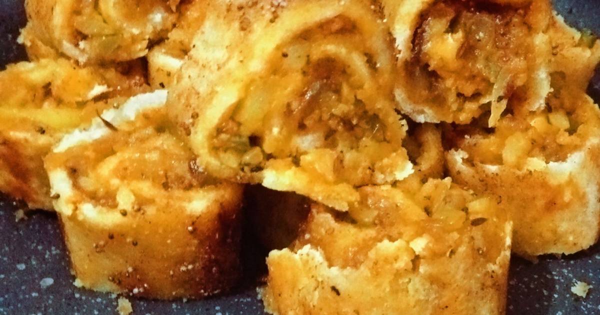 Suji pinwheels /suji rolls Recipe by Winkle Joshi - Cookpad