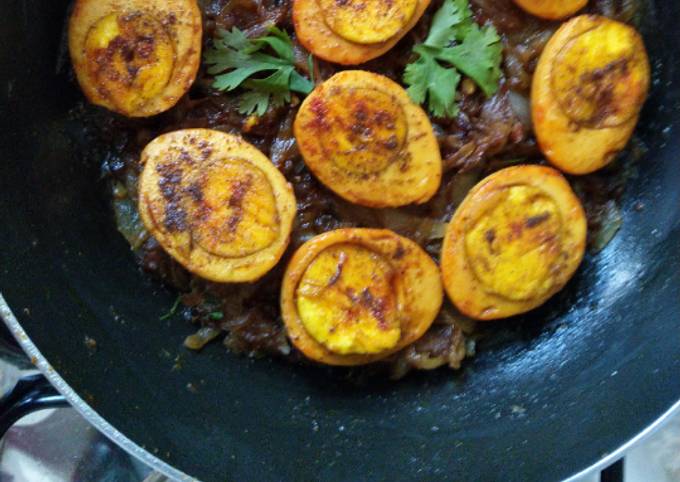 Egg roast Recipe by shravani j - Cookpad