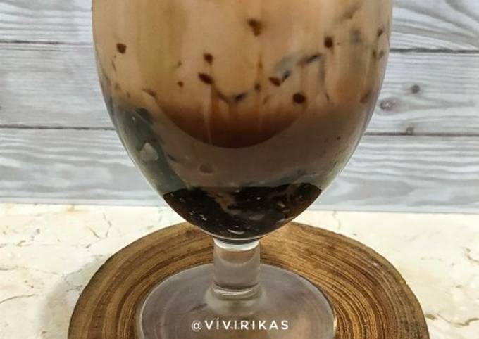 Resep Es Cincau Milo oleh Vivi Susanty - Cookpad