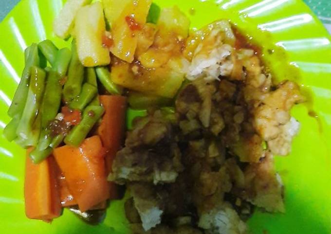 Resep Chicken crispy steake saos bbq oleh Umayah Eti - Cookpad