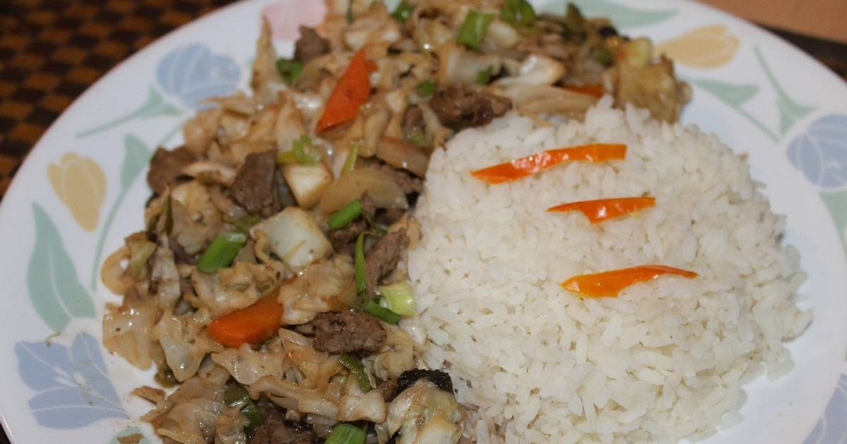 Col salteada con carne - 10 recetas caseras- Cookpad