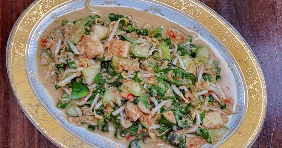 Resep Karedok (Kuliner Sunda) oleh Siti Khumairah Aisyah - Cookpad