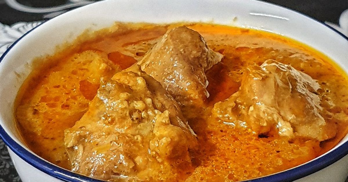 Chicken Curry Recipe by Shagufta Asif - Cookpad