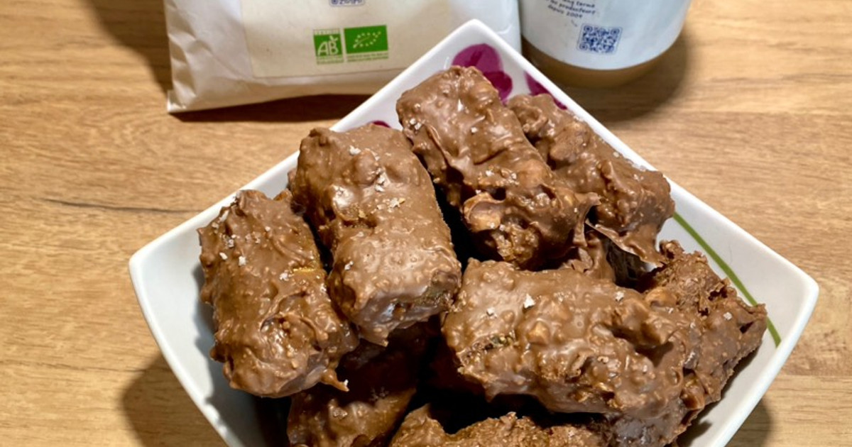 Peanut Butter, Hazelnut Spread, Coconut, Almond Powder, And Chocolate Protein Bars Recipe by ...