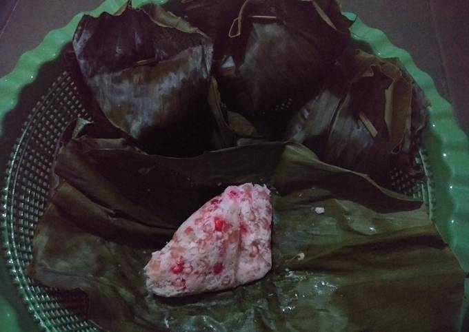 Resep Awug awug sagu mutiara oleh NoviTan - Cookpad