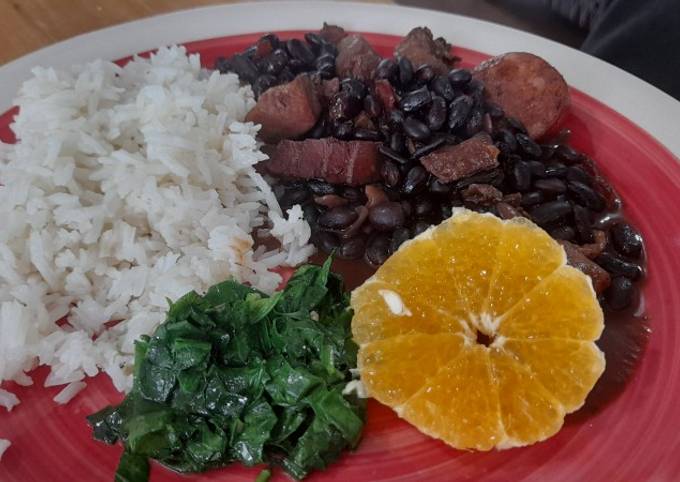 Feijoada do Brasil Receta de Claudia Isabel- Cookpad