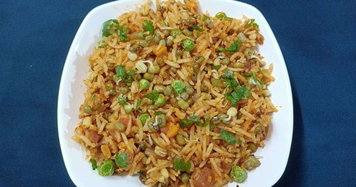 Mung sprouts pualo Recipe by Komal Dattani - Cookpad