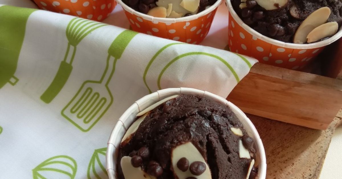Resep Muffin Choco Almond oleh Arshiya Kitchen - Cookpad