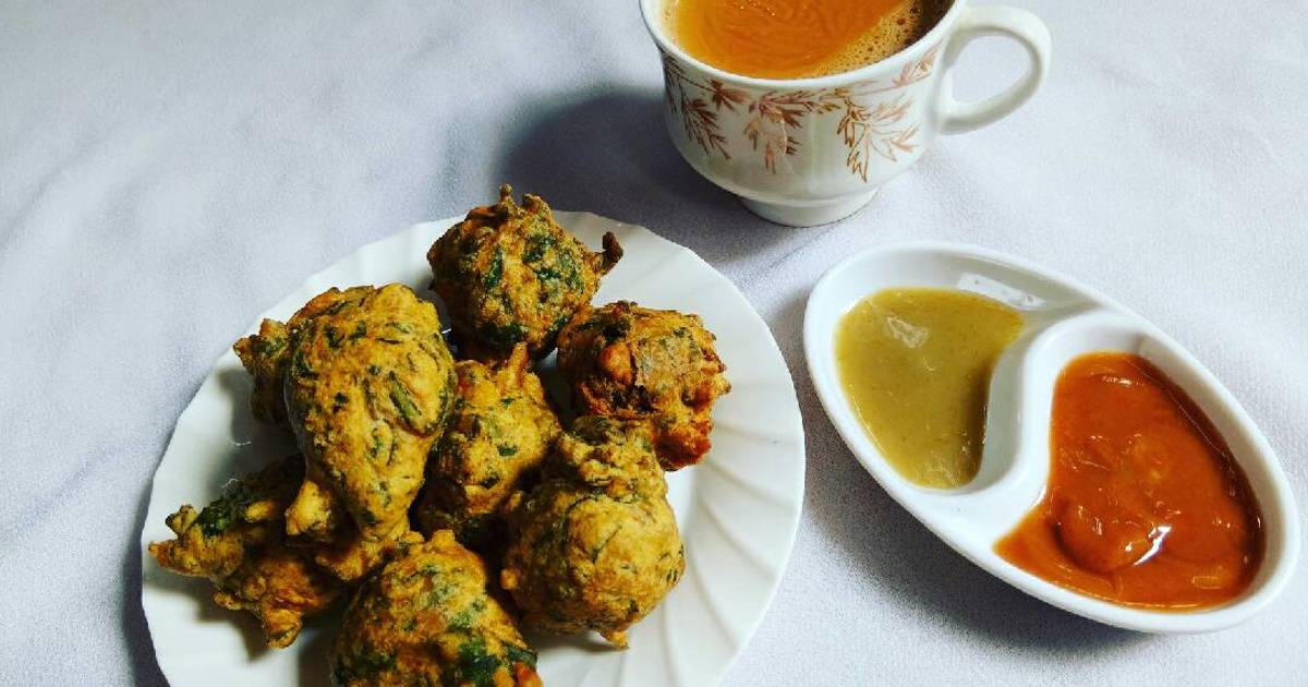 Palak Pakode Recipe by Saba Firoz Shaikh - Cookpad