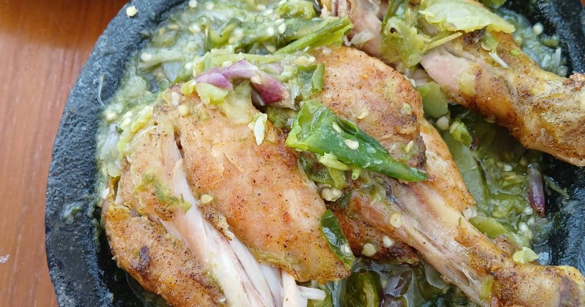 Resep Ayam Geprek Cabe Ijo oleh Ummu Salma Muhammad - Cookpad