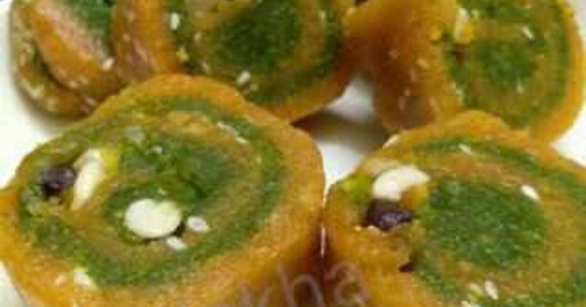 Split Chickpea Pistachio Mawa Sweet Rolls Recipe by Zulekha Bose - Cookpad