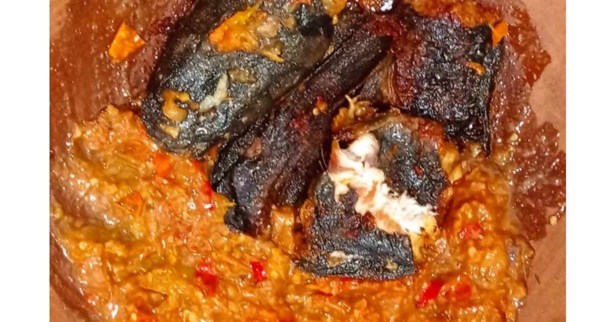 Resep Sambal Tomat Matang Oleh Wakhidiyah Rosulina Cookpad
