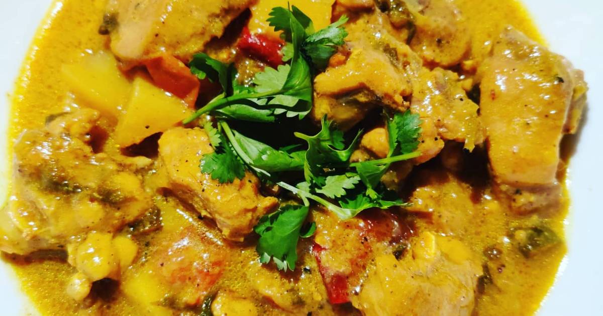 Chicken Stew with Basil & Dry Red Chilli Recipe by rama - Cookpad