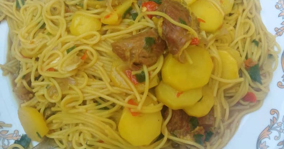 Spaghetti With Irish Recipe by hapsat jarmae - Cookpad