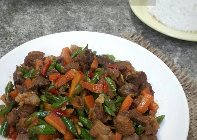 Resep Sambal goreng daging sayur oleh Liha Ummu Maryam - Cookpad