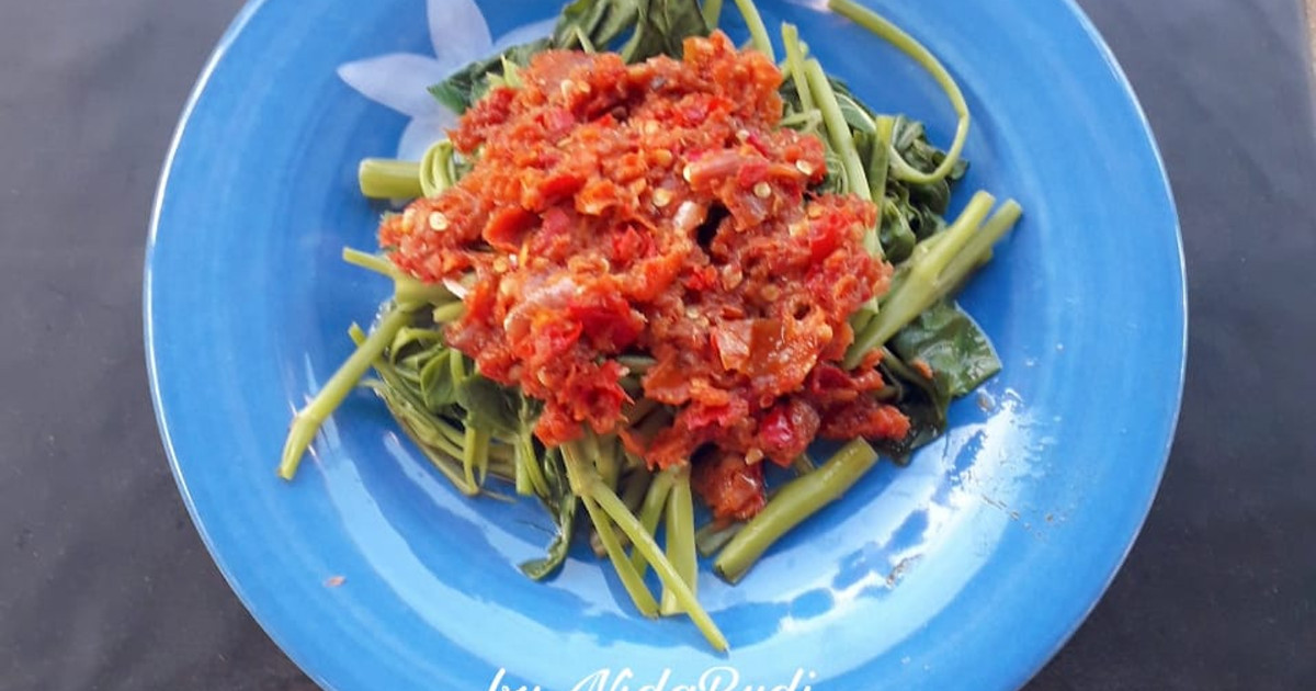 Resep Plecing Kangkung Khas Bali oleh nidarudi - Cookpad