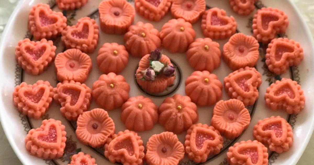 Rose barfi Recipe by Rekha Bapodra - Cookpad