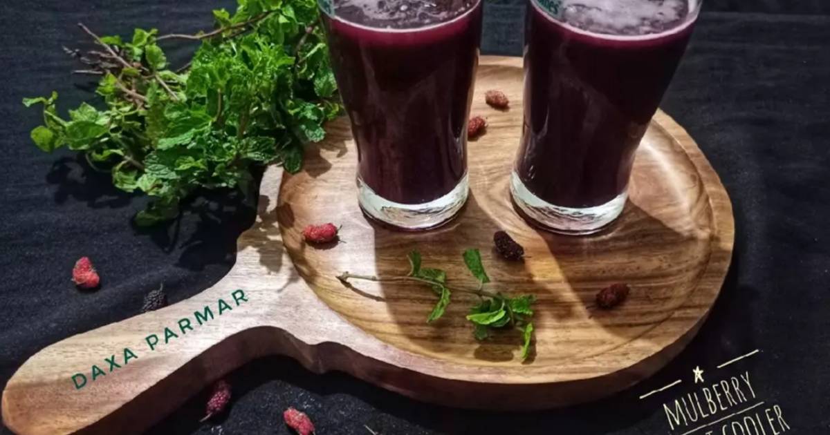 Versatile mulberry recipes for desserts and drinks