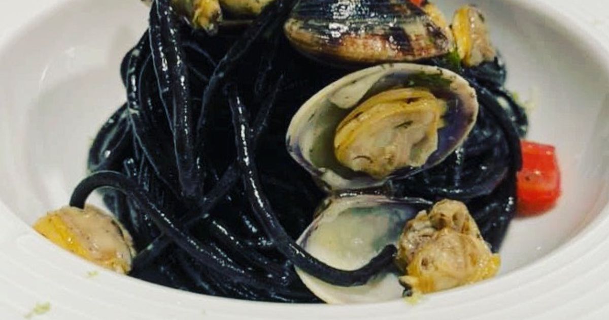 Squid Ink Spaghetti With Fresh Clams Recipe By Laura Giannini