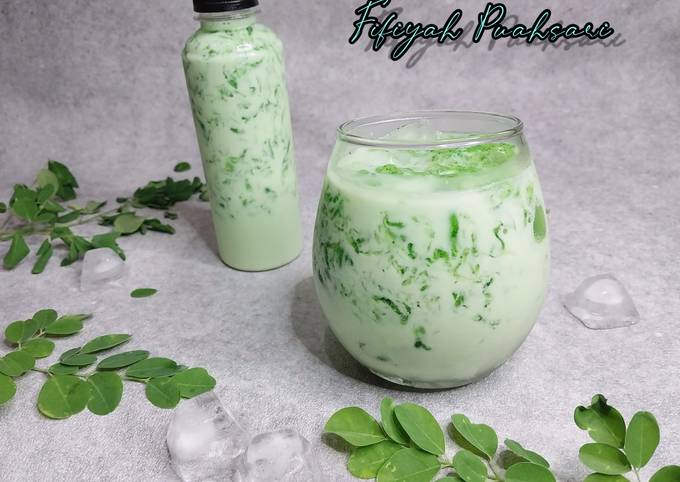 Resep Es Lumut Susu Daun Kelor oleh Fifiyah PuahSari - Cookpad