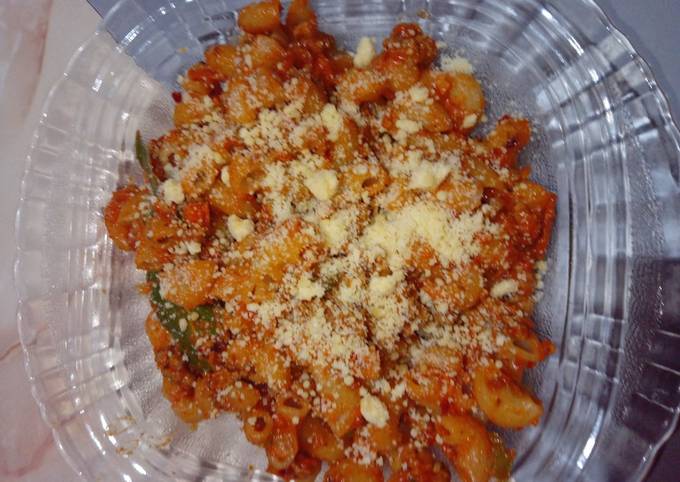 Fideos con tuco ! Receta de Deniss- Cookpad