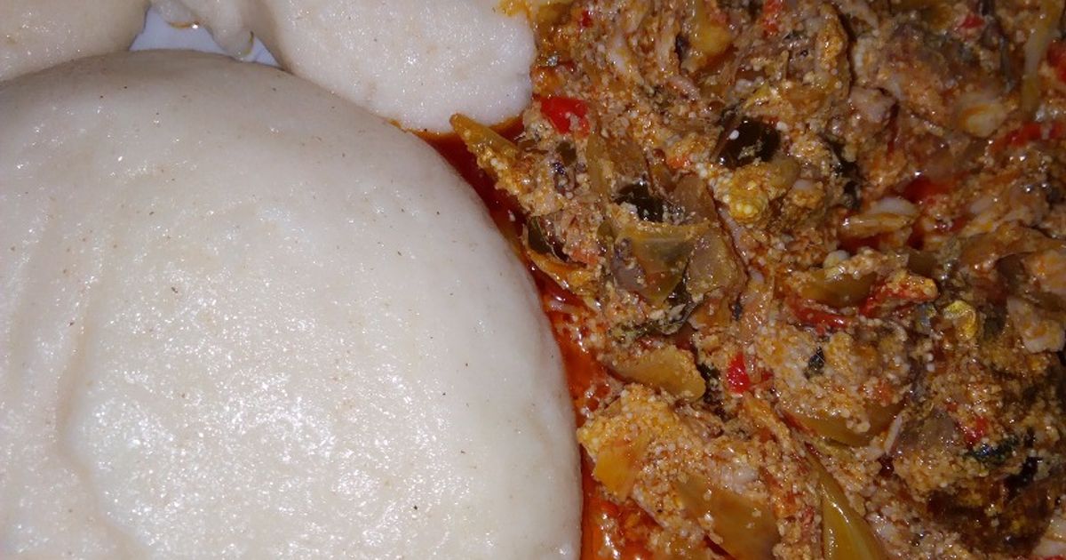 Semo And Egusi Soup Recipe by Aisha Mustapha Maina - Cookpad