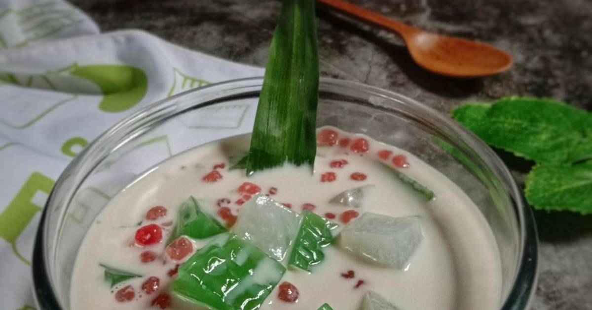 Resep Es Buko Pandan oleh Titiek Purnomo - Cookpad
