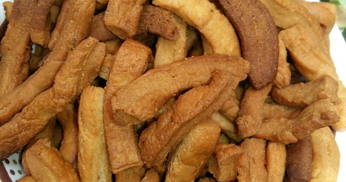 Crunchy street chinchin Recipe by Ayshah Sarky - Cookpad