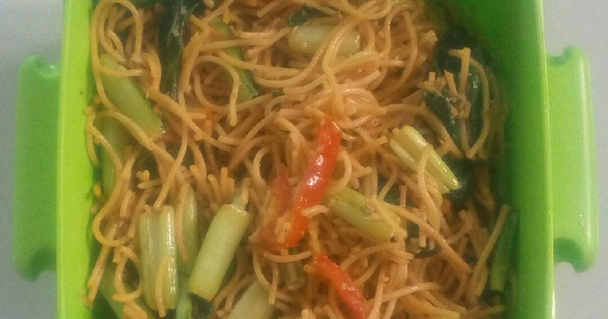 Resep Mie goreng spaghetti oleh Maria Dessy CN - Cookpad