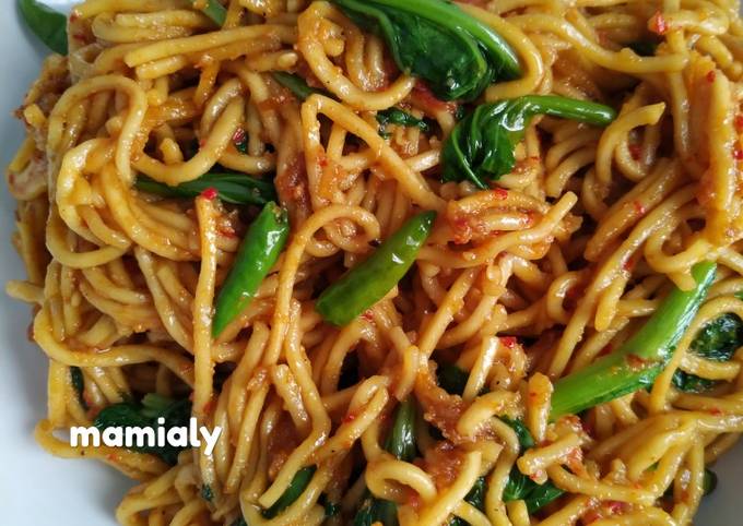 Resep Mie Goreng Kilo oleh Mami Aly Arsyad - Cookpad