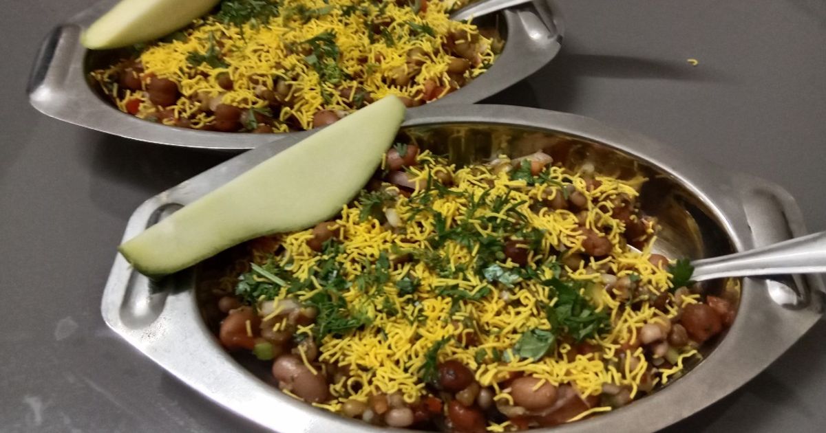 Sprouts Chat Recipe by Tasty Veg Cooking - Cookpad