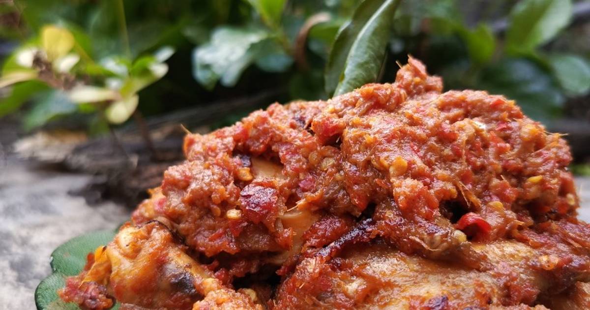 Resep Ayam Bumbu Rujak enak dan mudah khas Jawa Timur