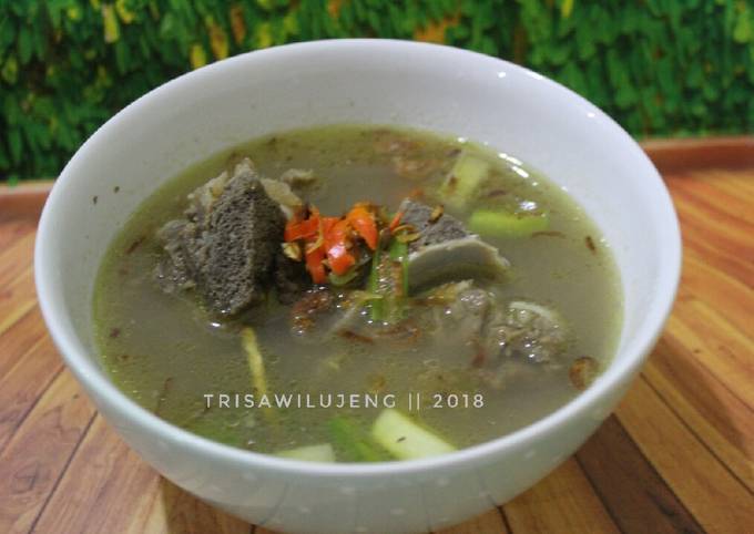 Resep Sop Tulang Sapi (sederhana) oleh trisawilujeng - Cookpad