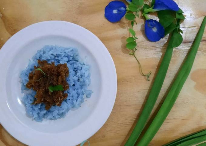 Resep Ketan Unti Bunga Telang oleh Yunicho - Cookpad