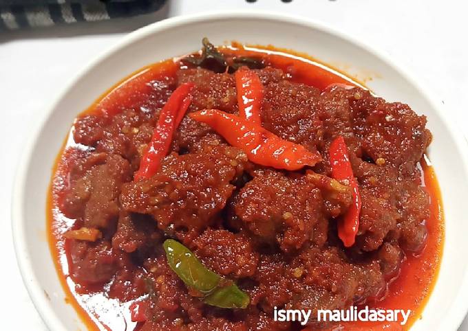Resep Oseng Mercon Daging Sapi oleh Ismy Maulidasary - Cookpad