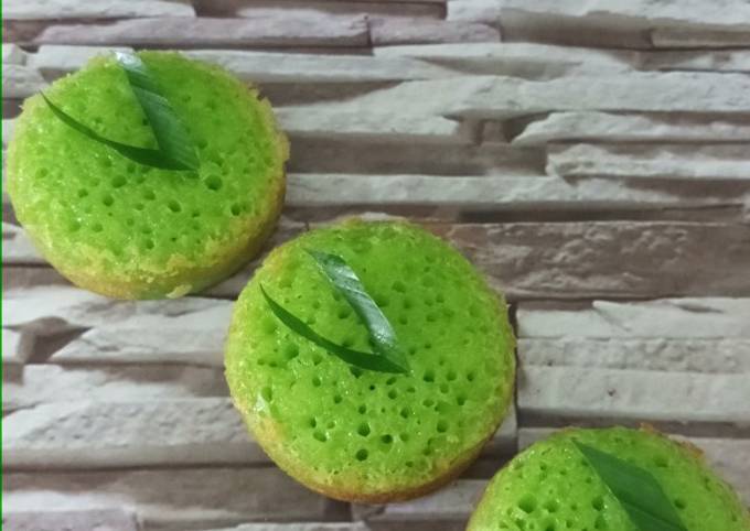 Resep Bika ambon pandan oleh Sweetz Layla's kitchen - Cookpad