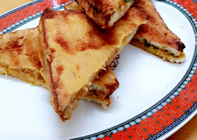 Bread Pakora Sandwich Recipe by Sadia Alvi - Cookpad