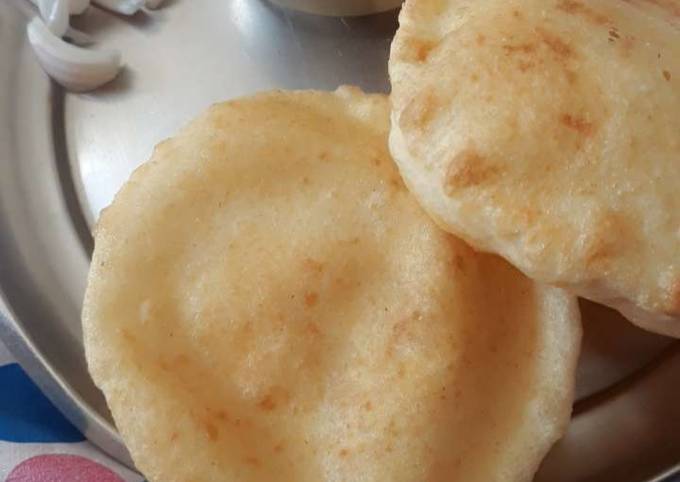 Poori chole Recipe by Kanika Gaba - Cookpad