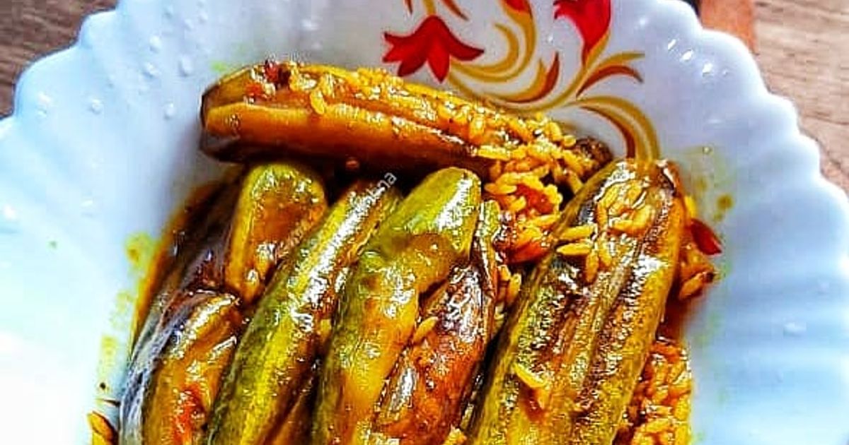 Chal Potol (Parwals Cooked With Gobindobhog Rice) Recipe by Tina ...