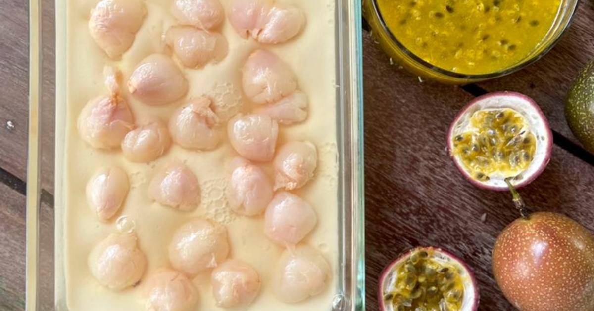 Resep Puding Leci Saus Markisa oleh Dea Rafika - Cookpad